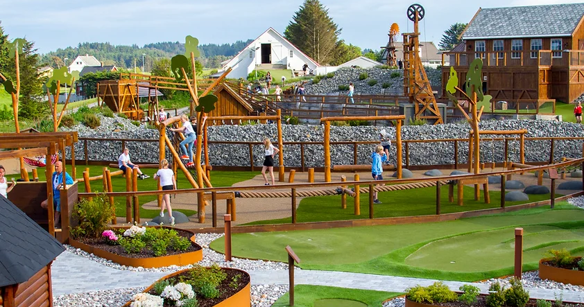 Karmøygruppa inviterer til minigolf i familieparken på Torvastad 11 ...