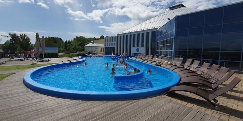 Skiensgruppa inviterer til pizza og bading i Langesund badepark ...